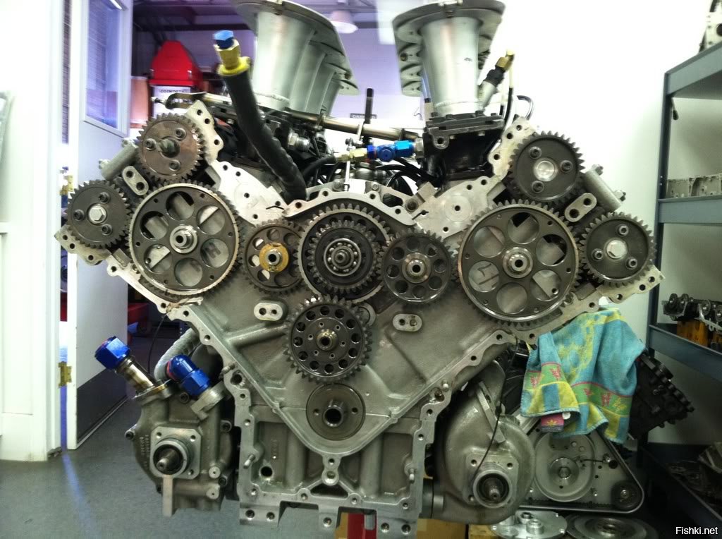 Легендарный двигатель Ford-Cosworth DFV: полтора десятилетия